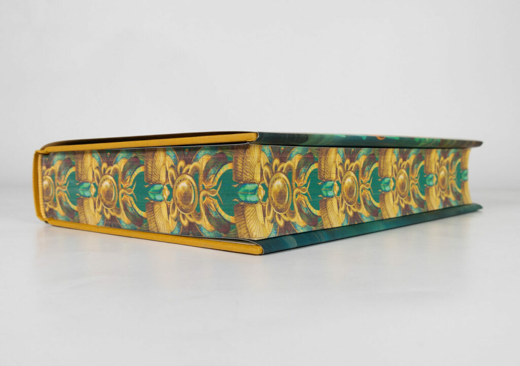 Custom Sprayed Book Edges | Specialty Enhancements | Friesens